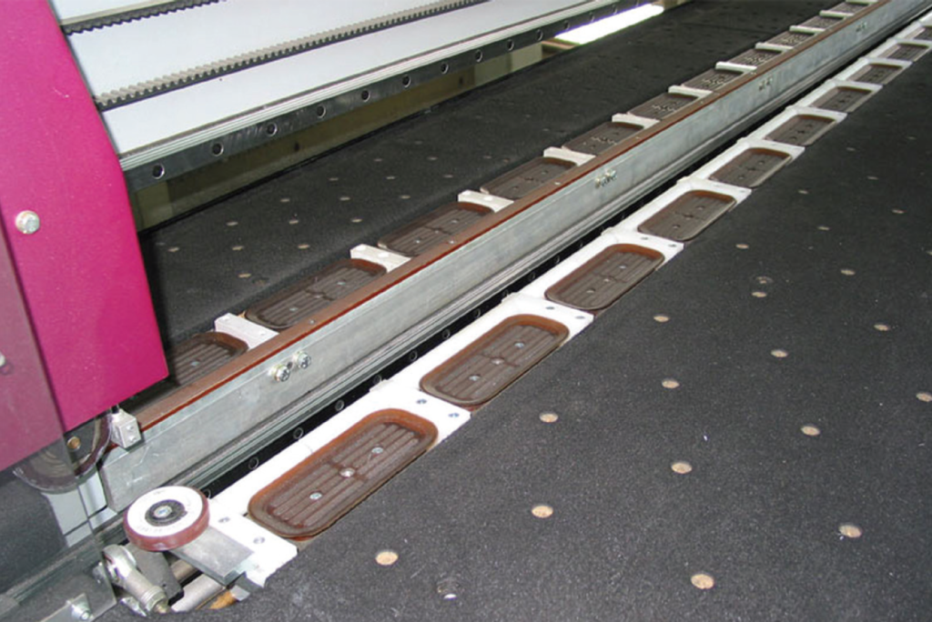 Glass Cutting Machines 101: A Beginner's Guide to Efficient Glass Cutting
